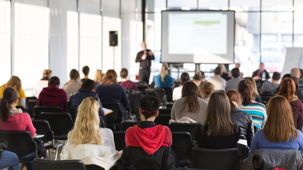 Level up your retail career with our retail property training courses ...