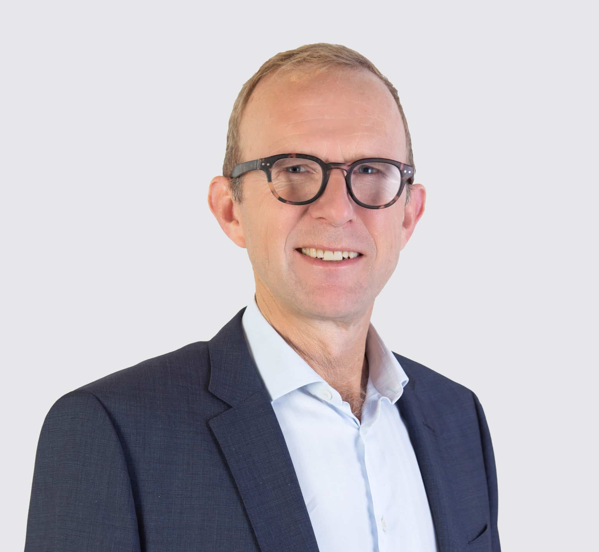 Steve Gracey takes the reins as Chairman of Rider Levett Bucknall ...